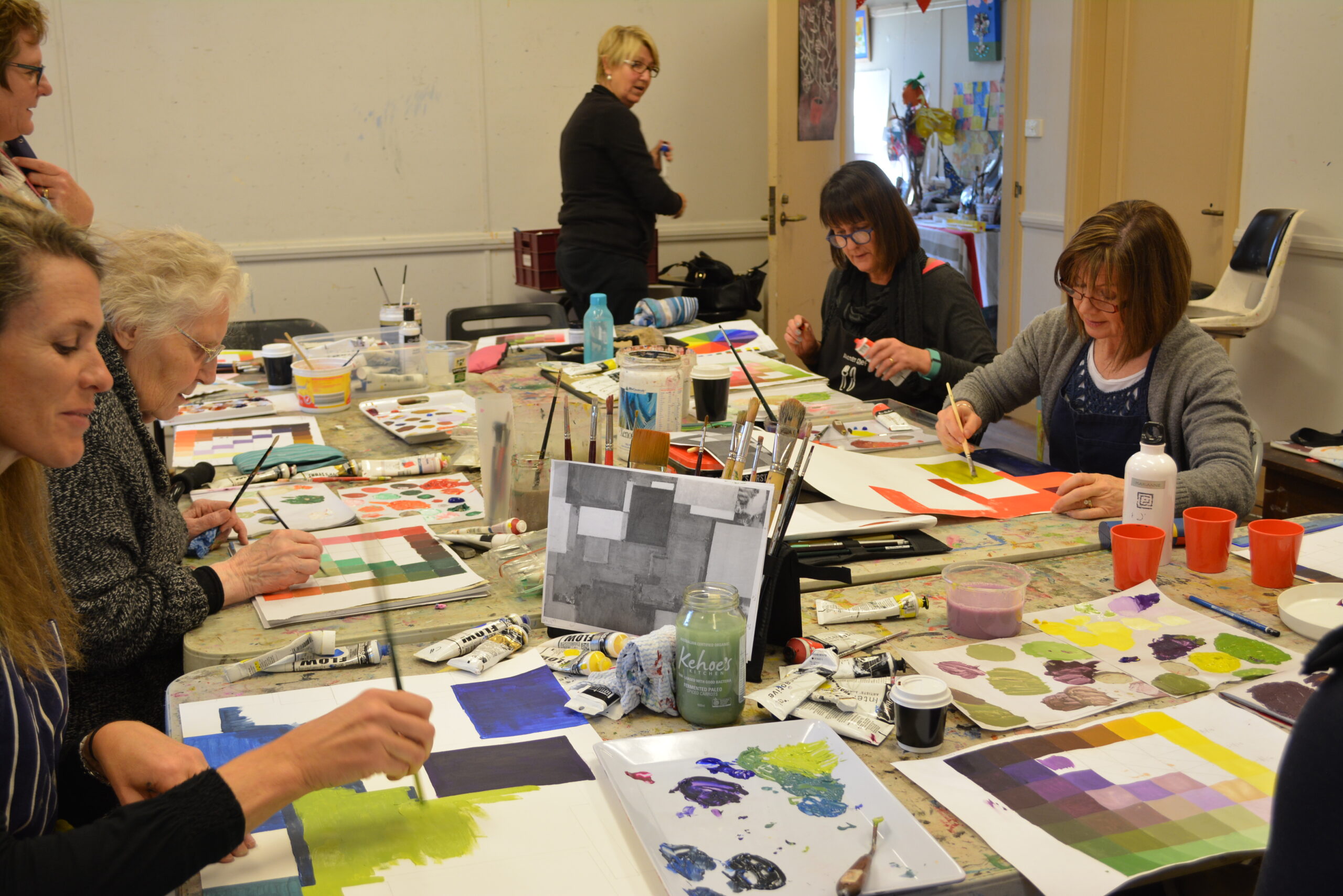 EXPLORE YOUR CREATIVITY - School Of Fine Art